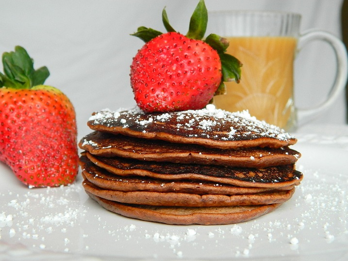 Mini Brownie Pancakes - Fair Robin Revival