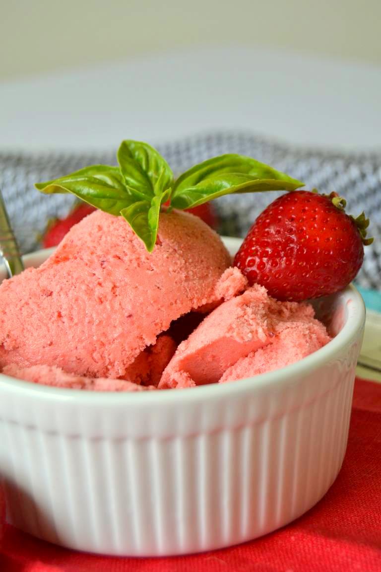 Strawberry Basil Sorbet - Fair Robin Revival
