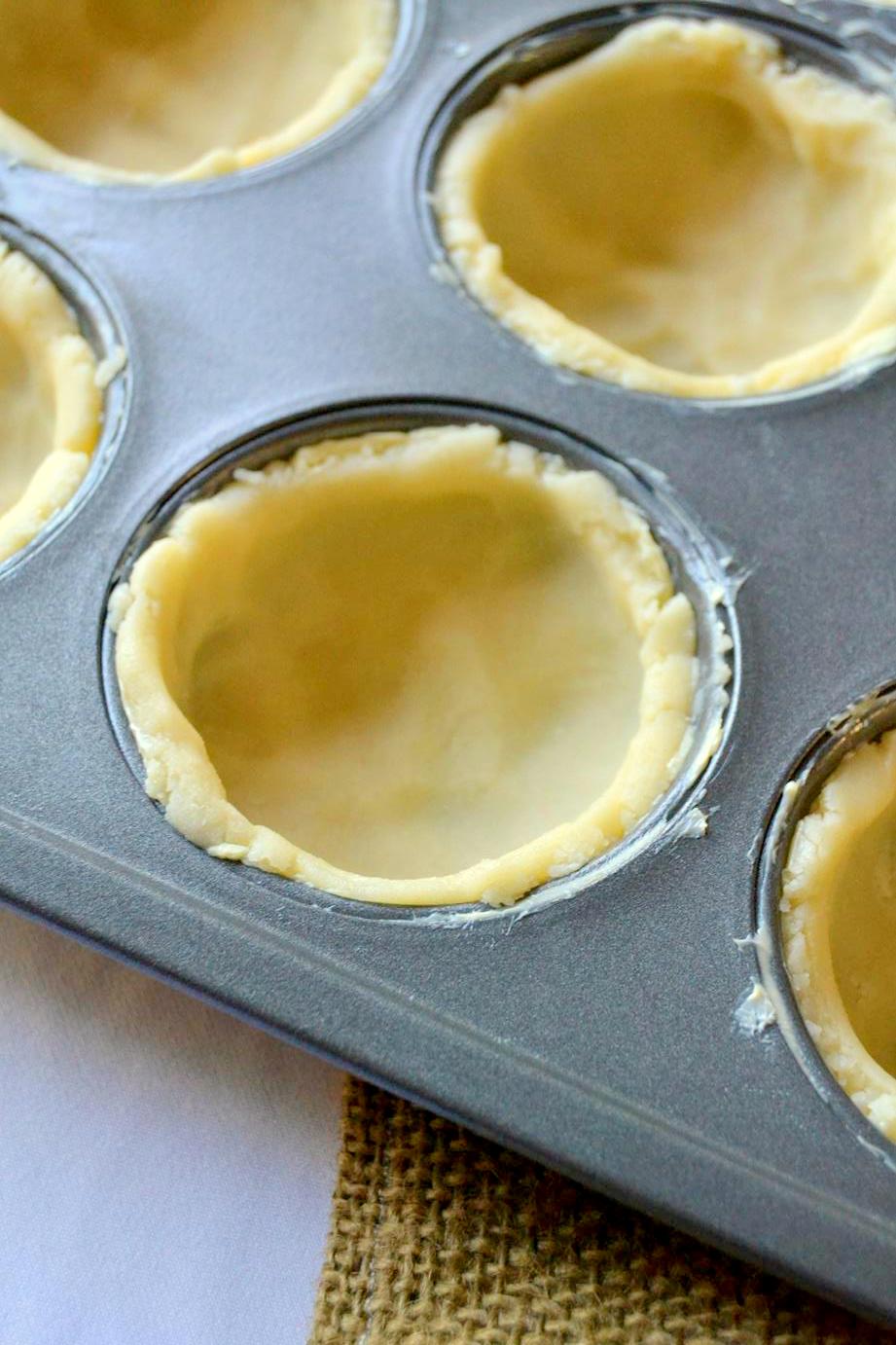 Mini Pear Tarts - Fair Robin Revival