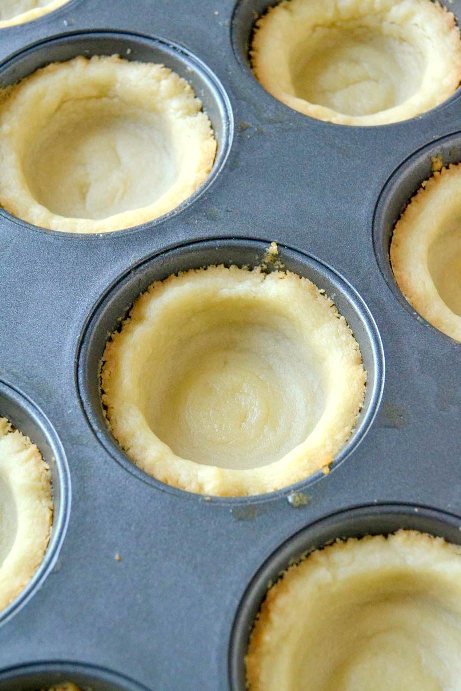 Mini Pear Tarts - Fair Robin Revival