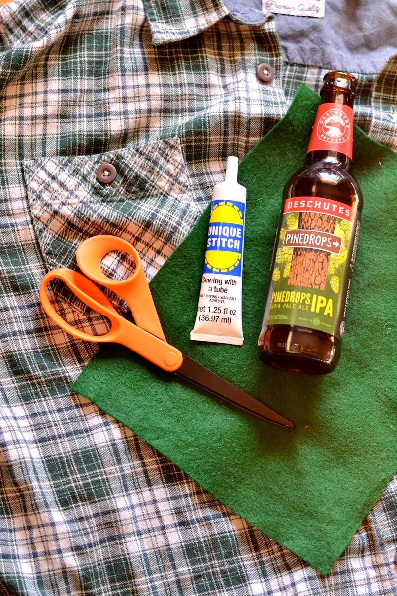 Flannel Pocket Beer Coozies (No-Sew!) - Fair Robin Revival