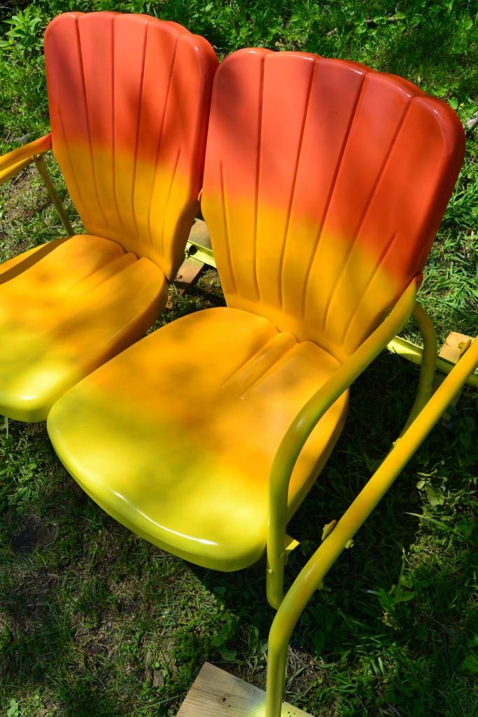 Rusty Vintage Glider Bench Makeover - Fair Robin Revival