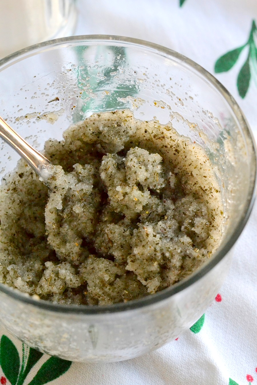 Friday Failures: Snow Sludge Body Scrub - Fair Robin Revival