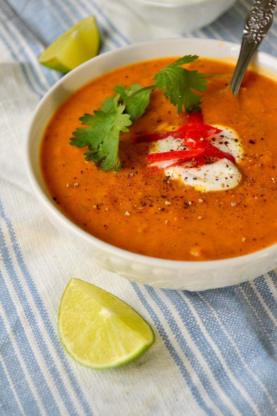 Spicy Cilantro Lime Sweet Potato Soup - Fair Robin Revival